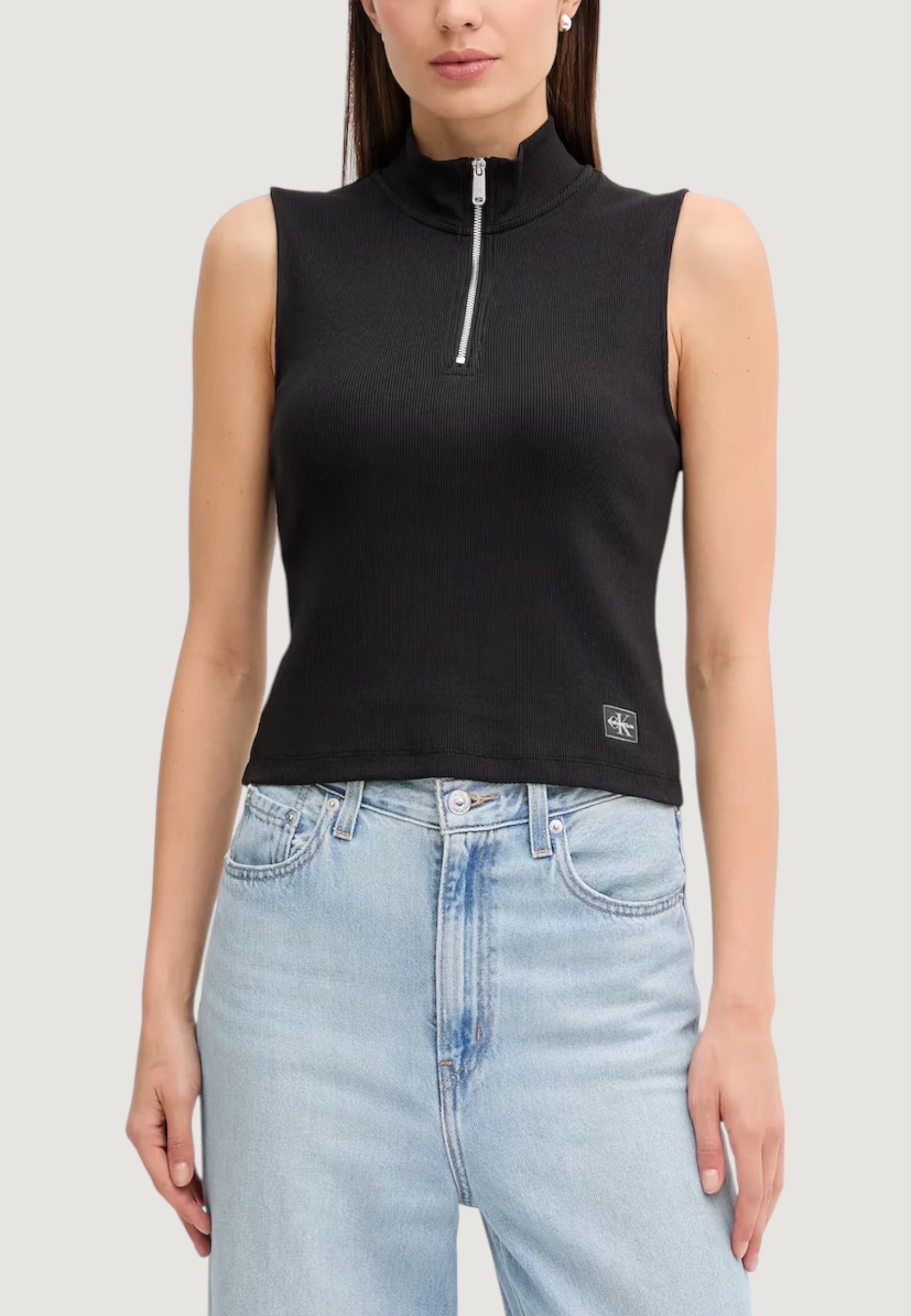Top Calvin Klein Jeans A- WOVEN LABEL SL QZ Nero – Goccia.Shop
